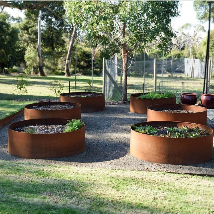 SHAPESCAPER® Steel Planters & Garden Edging – The Landscape & Garden Hub